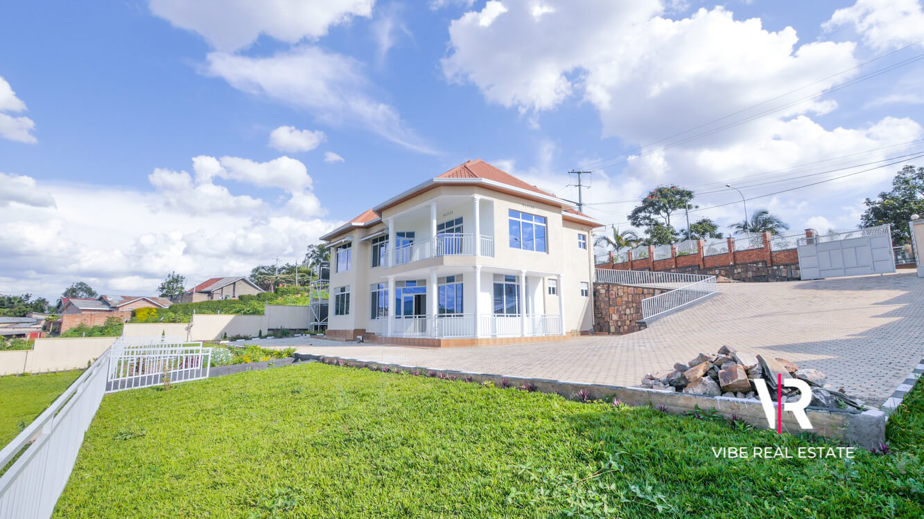 Modern Villa in Nyarutarama, Kigali for Rent - Vibe Real Estate